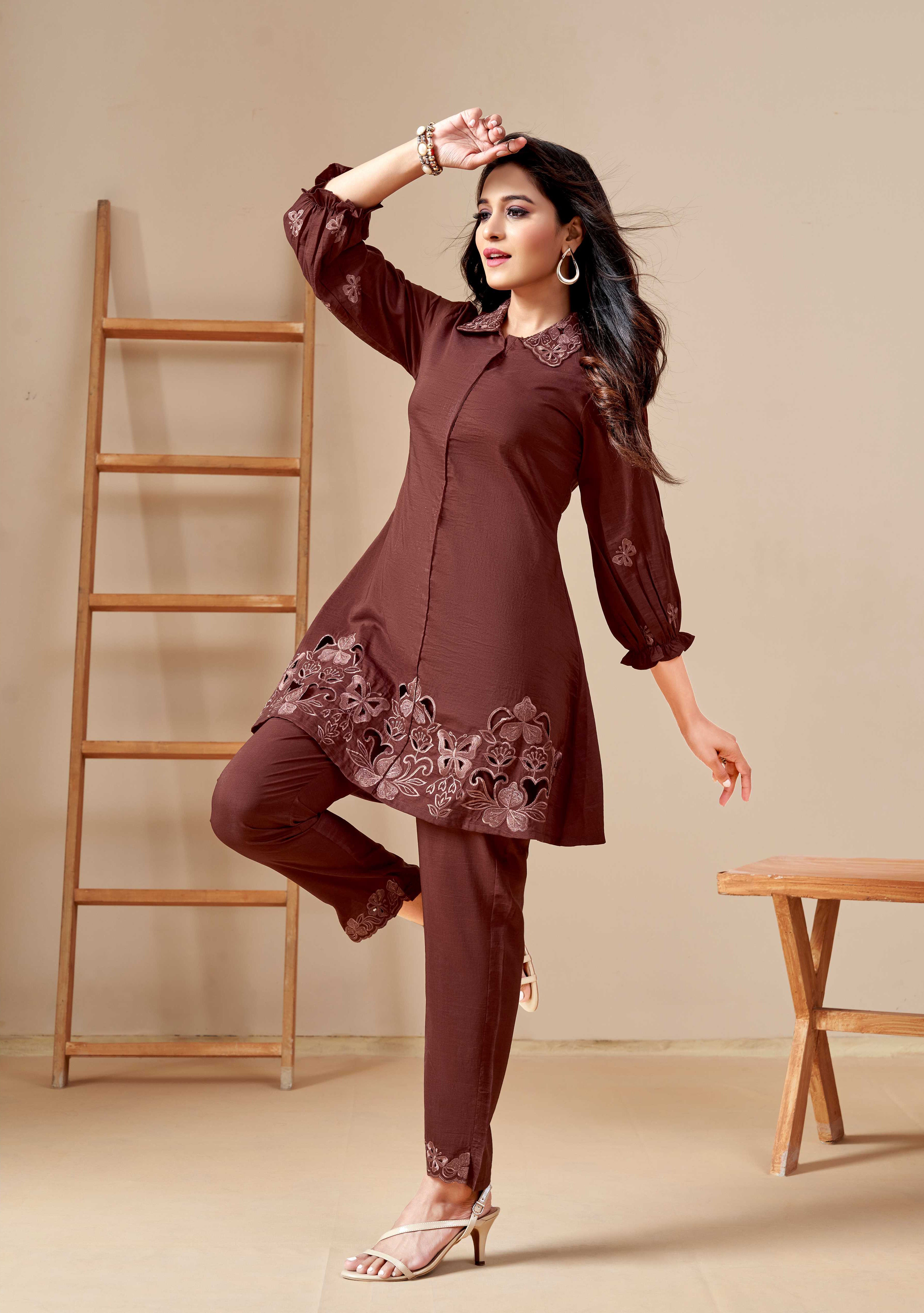 MODINA PEANUT APPLIQUE CO-ORD SET – Autumn Lane Clothing