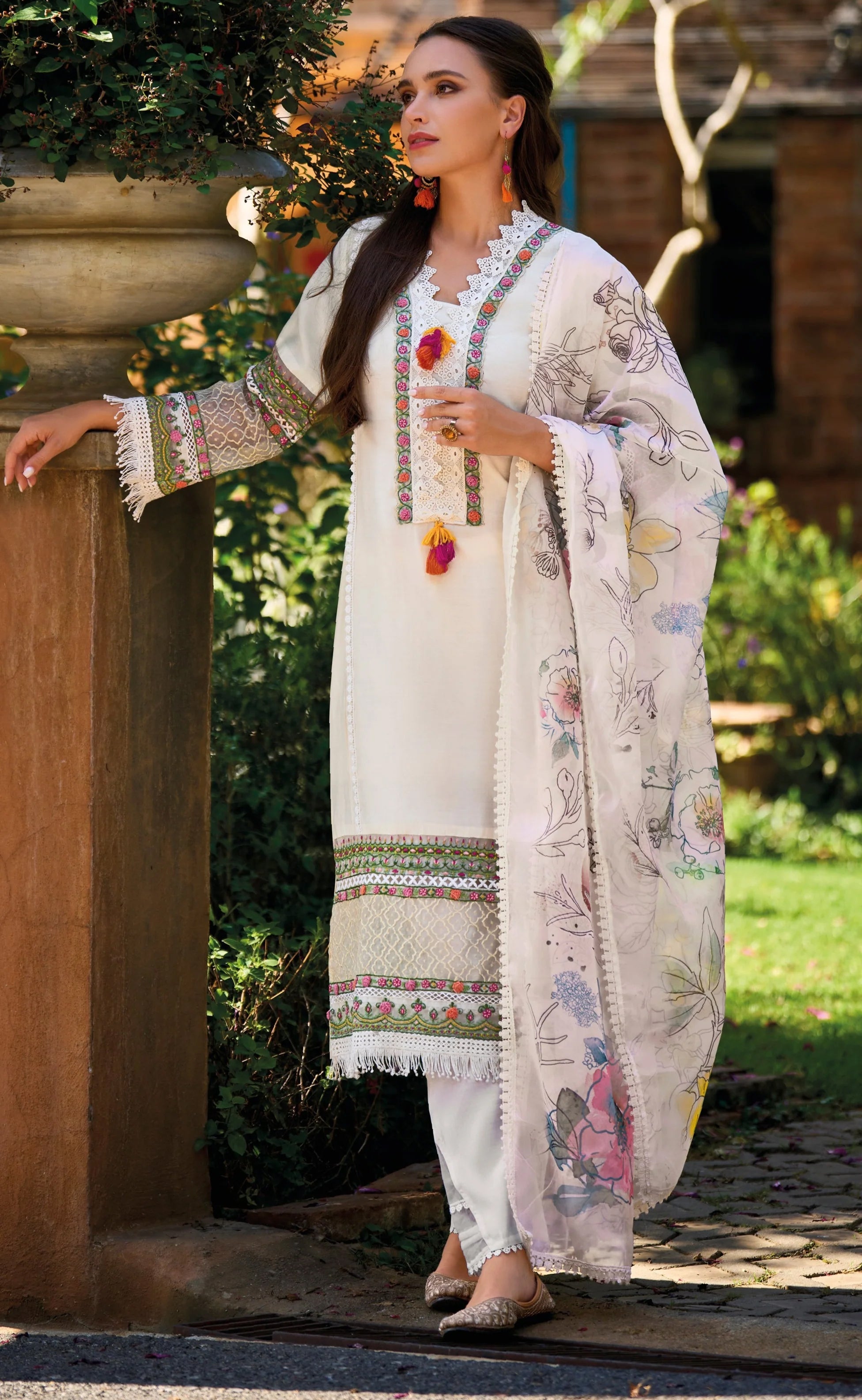 Nida Angel Full Embroidery Lawn Suit Set – Autumn Lane Clothing